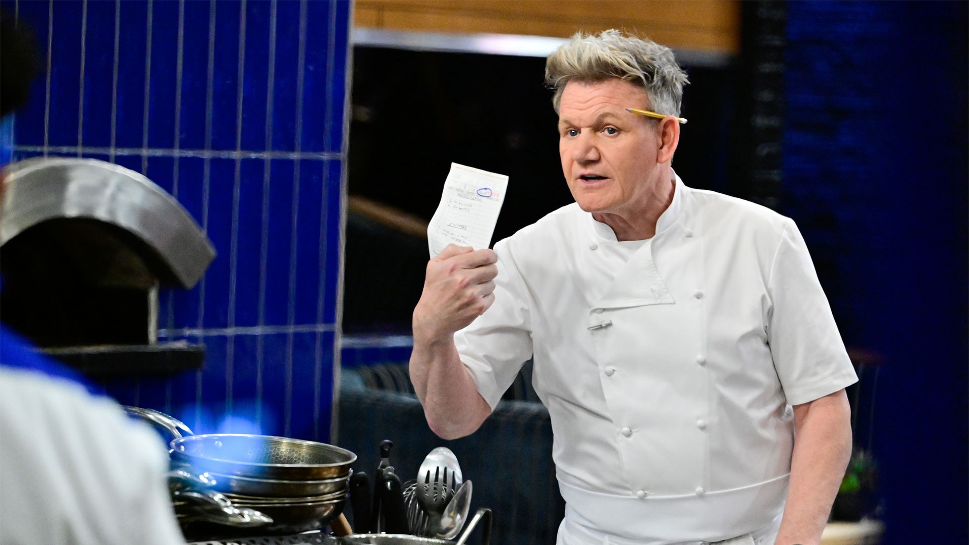 Watch Hell's Kitchen: Season 24, Episode 7 "Guac a mole in Hell's ...