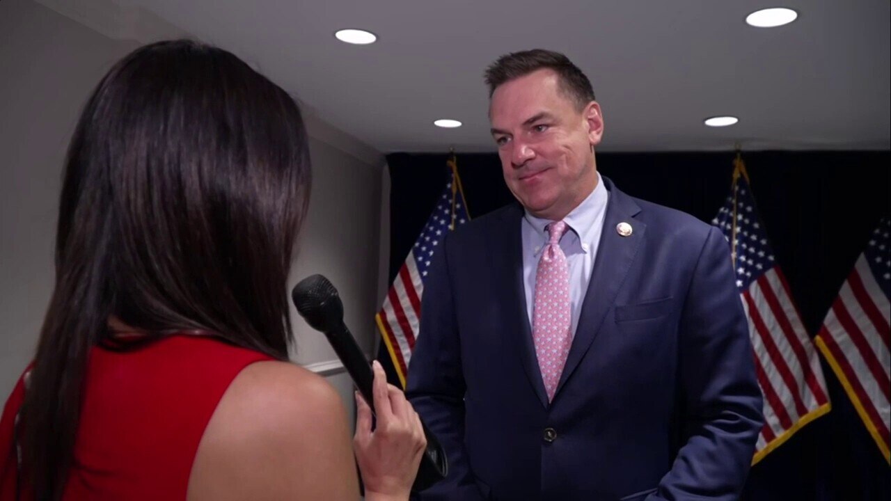 Watch Top Trump political advisers huddle with House Republicans on ...