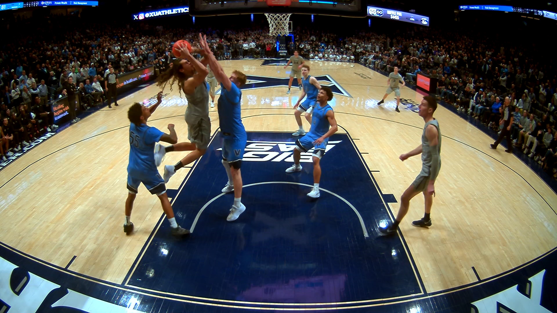 Watch Tre Carroll Finishes Tough Layup to Force OT for Xavier against ...