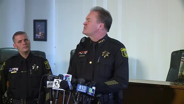 Manhunt intensifies for cop killer in California | FOX 13 Seattle